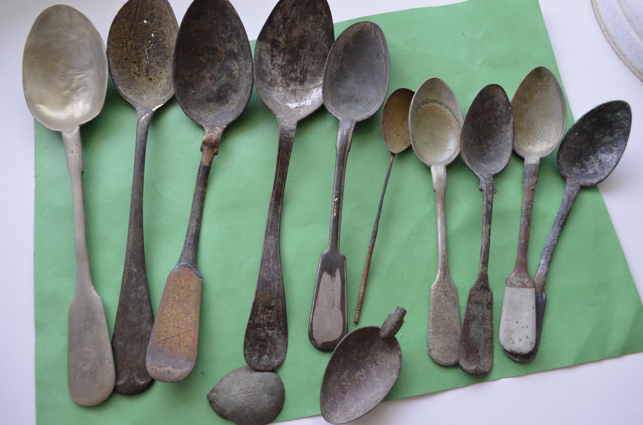“Biography” of a spoon: etymology, when it appeared, who invented it